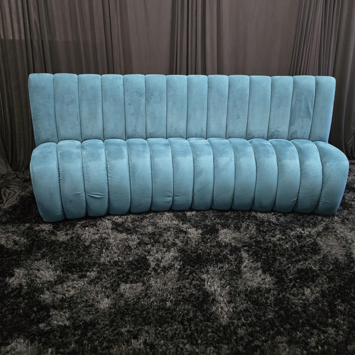 The Spiral Sofa – Lounge Party Rentals