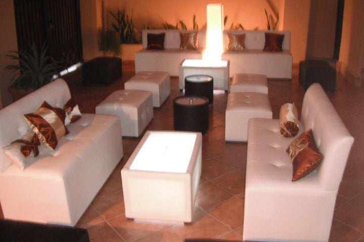 Set 20 PEOPLE 12 PCS – Lounge Party Rentals