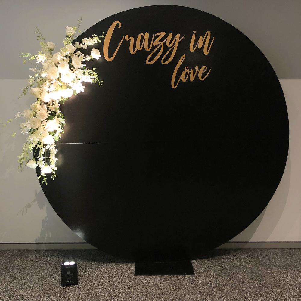 BLACK Round Background – Lounge Party Rentals