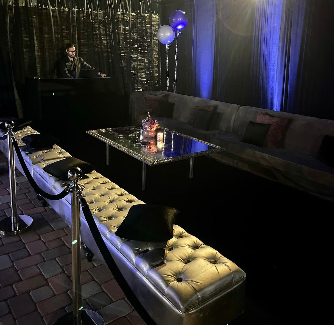 SET The Dark – Lounge Party Rentals